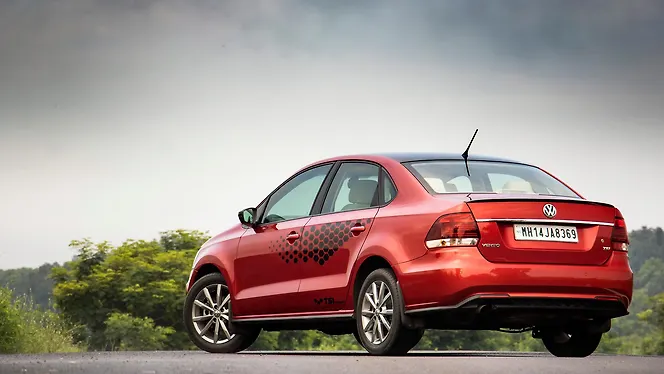 Discontinued Vento GT Line (P) on road Price | Volkswagen Vento GT Line ...