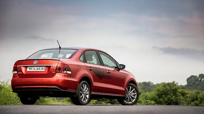 Discontinued Vento Highline 1.5 (D) AT on road Price | Volkswagen Vento ...