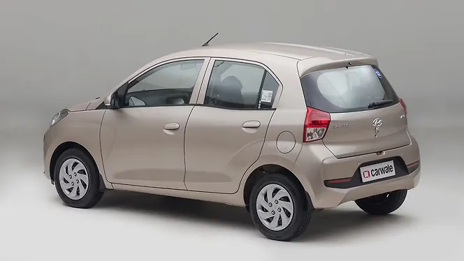 Hyundai Santro - Images, Colors & Reviews - CarWale