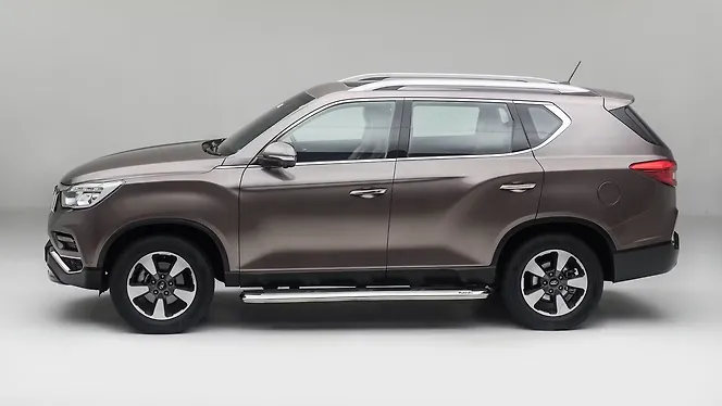 Mahindra Alturas G4 July 2020 Price, Images, Mileage & Colours - CarWale