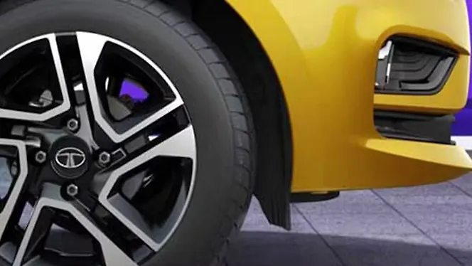 Tata Tiago July 2020 Price, Images, Mileage & Colours - CarWale