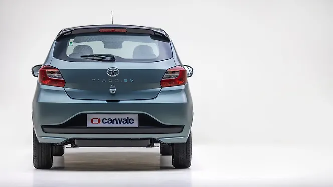 Tiago EV XT Long Range on road Price | Tata Tiago EV XT Long Range ...