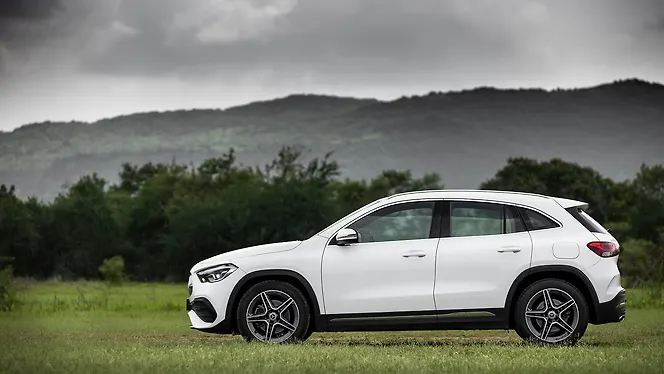 Mercedes-Benz GLA Price - Images, Colours & Reviews - CarWale