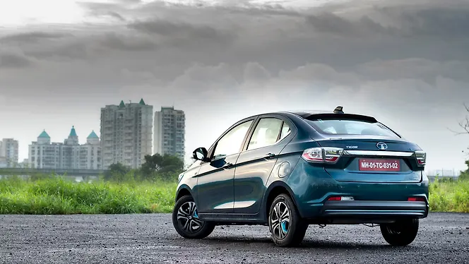 Discontinued Tigor EV [2021-2022] XM on road Price | Tata Tigor EV ...