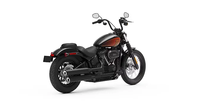 Harley-Davidson Street Bob Price, Images & Used Street Bob Bikes - BikeWale