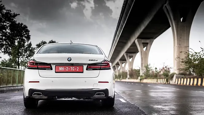 BMW 5 Series Price - Images, Colours & Reviews - CarWale