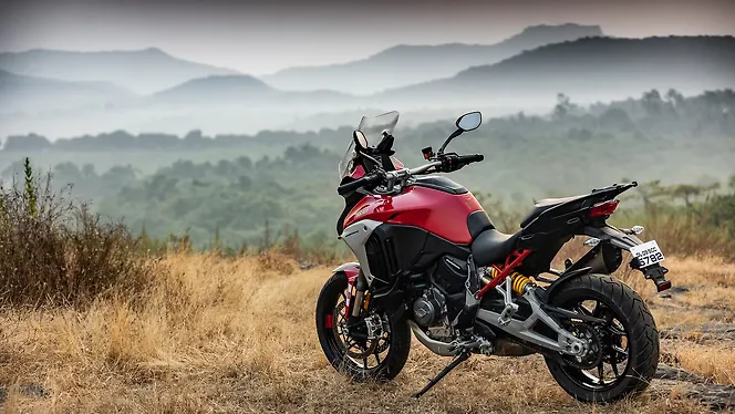 Ducati Multistrada V4 Price - Mileage, Images, Colours | BikeWale