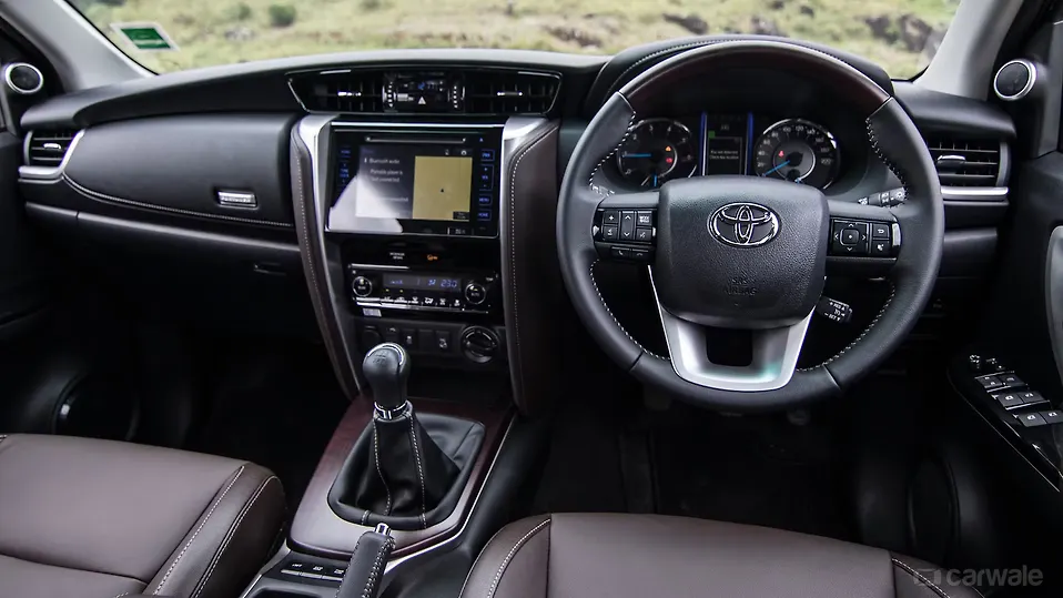 Toyota New Fortuner Interior Image, Toyota Fortuner Photo - CarWale